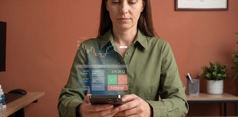 Market Noise vs Structural Trend Signals in Real-Time Data - Insider Monkey