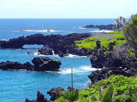 7 Best Luxury Nature Spots in the World - Insider Monkey